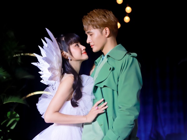 Sau khi đổi nghệ danh, MAX tung MV cực hoành tráng mời hẳn Võ Hoàng Yến ...